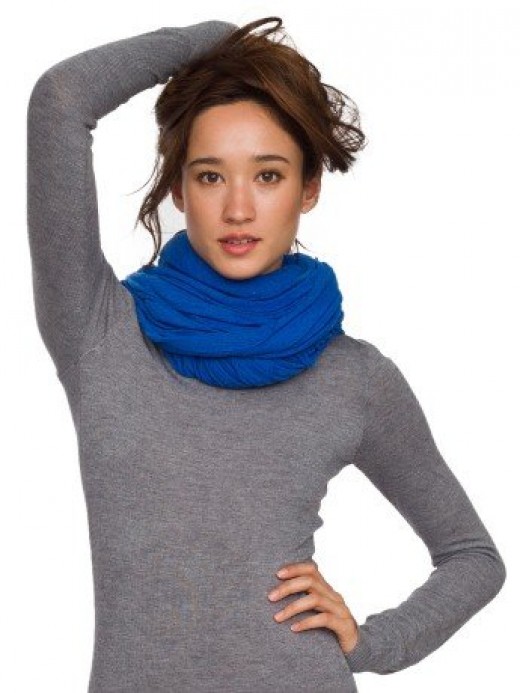 Infinity Scarf: Where to Find the Best Infinity Scarves – IT News Online